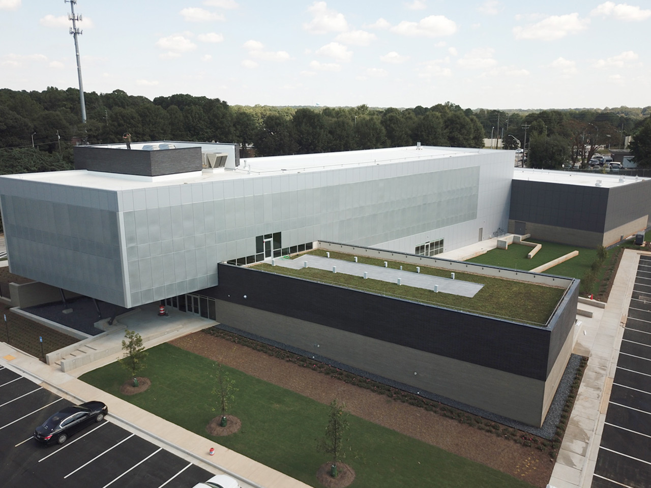 Atlanta gas light-regional business center - Jonquil Steel