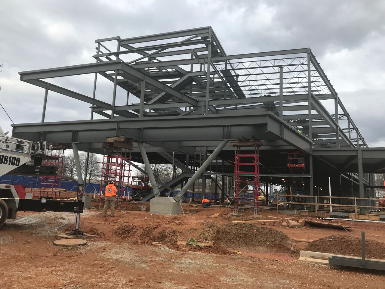 Atlanta gas light-regional business center - Jonquil Steel